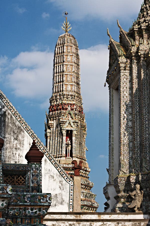 Wat Arun stock photo. Image of clouds, buddhist, background - 23331000