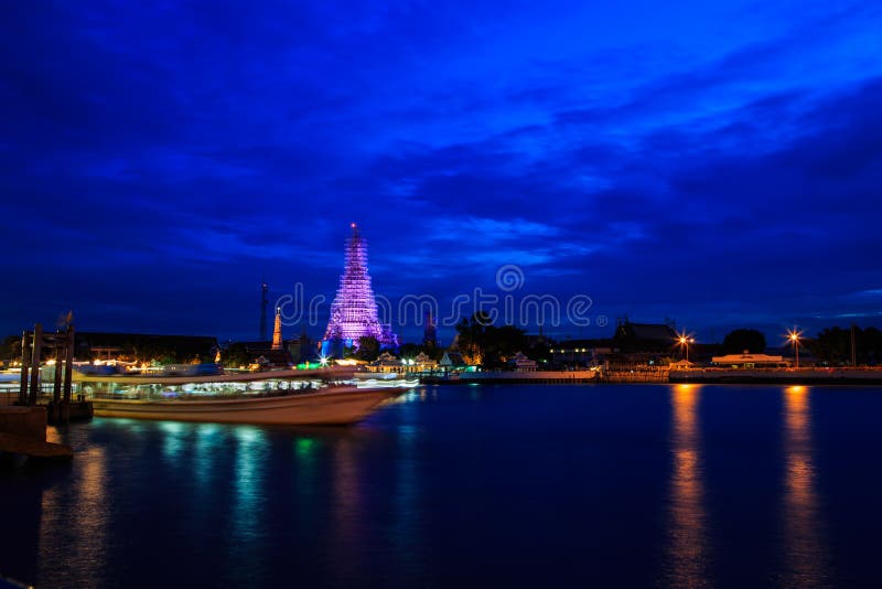Wat Arun at the Night View. Stock Photo - Image of buddhism, background ...