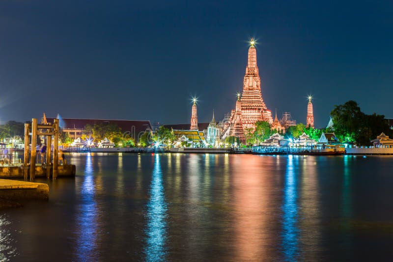 Wat Arun at the Night View. Editorial Stock Photo - Image of oriental ...