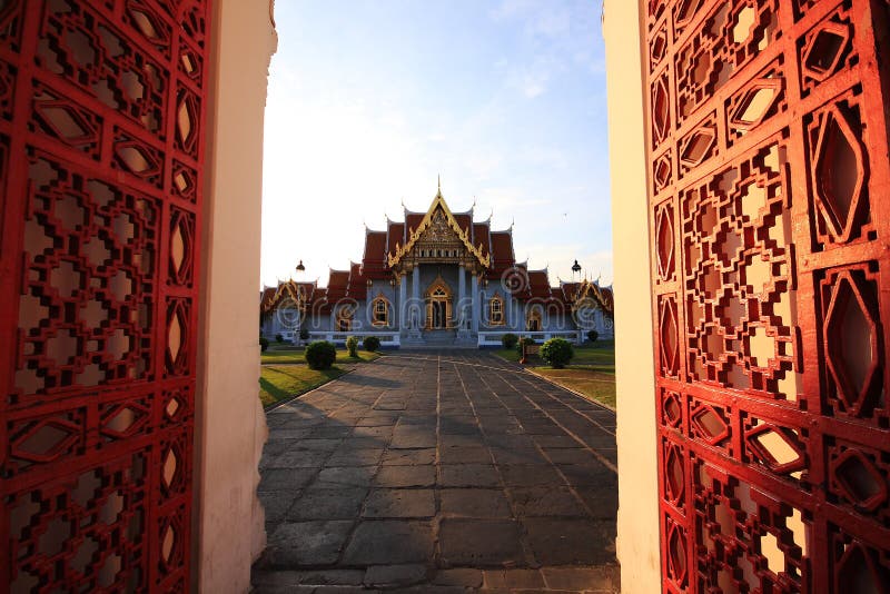 Wat Benchamaborpit stock image. Image of spring, buddha - 20080659