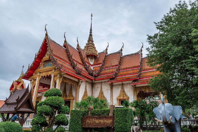 Wat Chalong temple editorial photo. Image of temple - 166122996