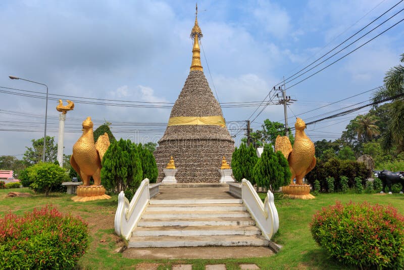 Pathum Thani Wat Chedi Hoi Stock Photos - Free & Royalty-Free Stock ...