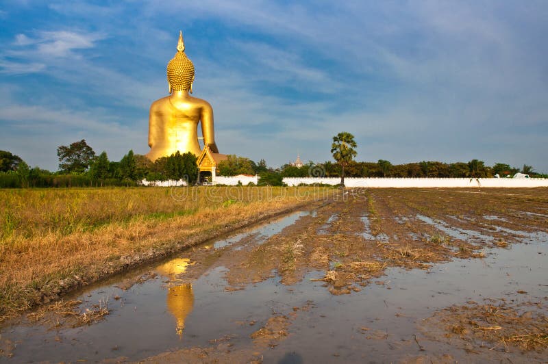 Wat Muang Ang Thong Thailand Temple Stock Image - Image of culture ...