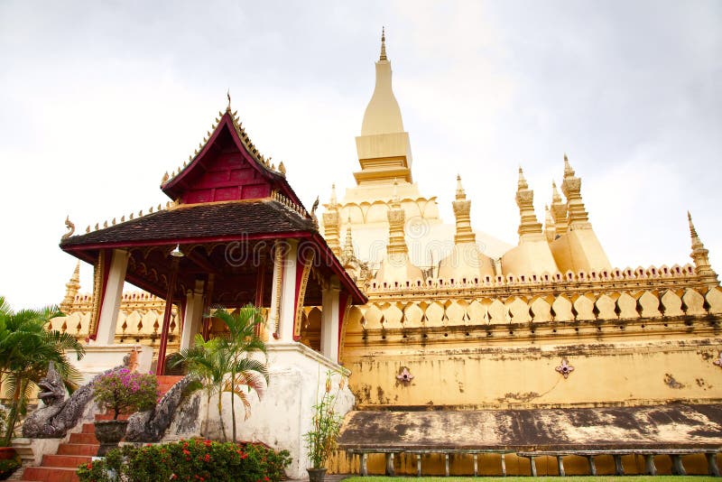 Wat Pha-that Luang stock image. Image of heritage, history - 17423179