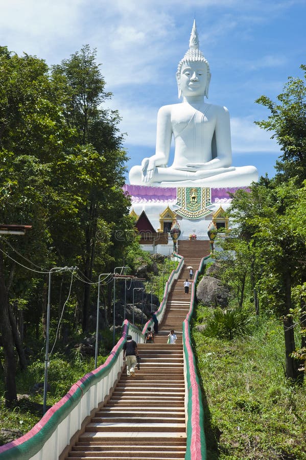 Wat Phra Bat Phu Pan Kham, Khon Kaen, Thailand Stockbild - Bild von ...