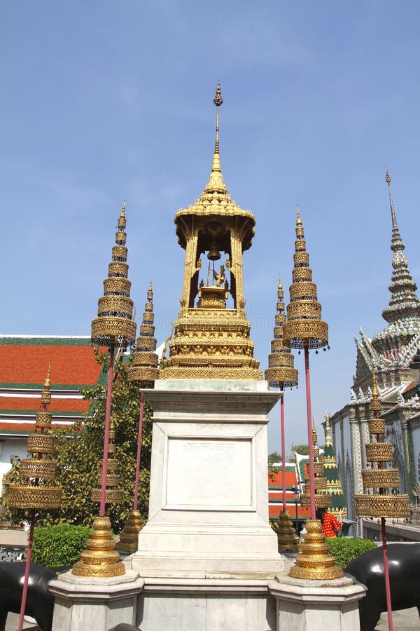 Wat Phra Kaew stock image. Image of buddhist, kaew, phra - 46198387
