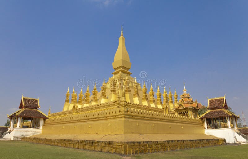 Wat Phra that Luang, Vientiane, Laos Stock Image - Image of landmark ...