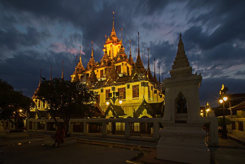 Wat Ratcha Nadda stock image. Image of famous, asia, tourist - 61910721