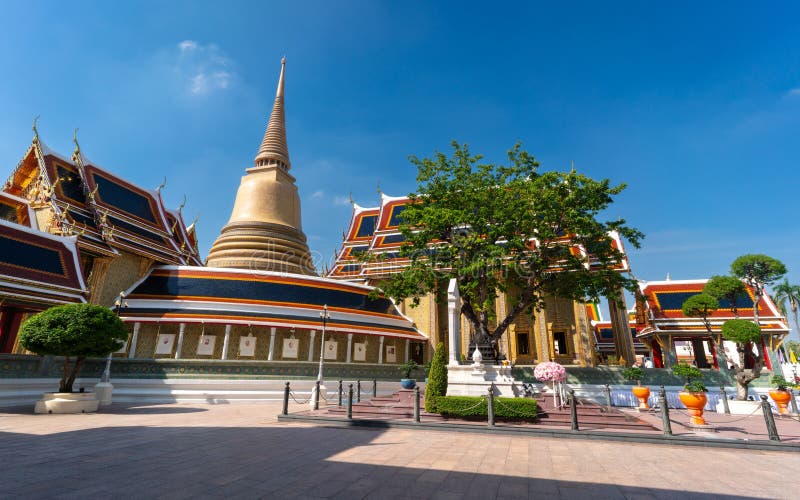 Wat Ratchabophit Temple, Bangkok, Thailand Editorial Photo - Image of ...