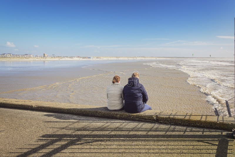 Watching kite surfing. editorial photography. Image of shadow - 69307277