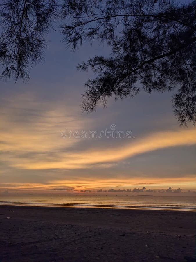 Watching Sunset at the Beach at Dawn Stock Image - Image of sunrise ...