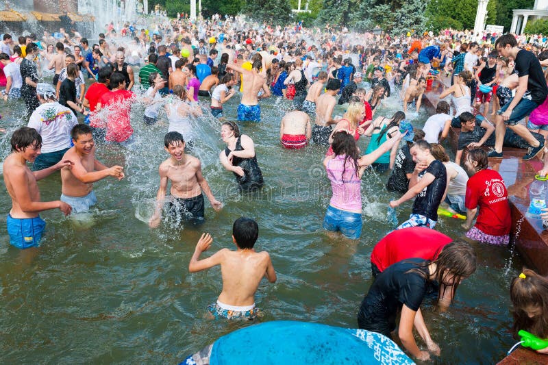 Water Battle flash mob editorial stock photo. Image of drop - 26005608