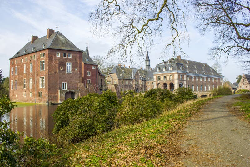 Water Castle Wissen in Germany Stock Photo - Image of german, nobility ...