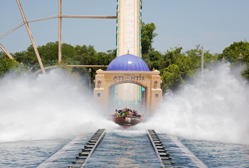Water Coaster Ride editorial image. Image of spray, fear - 44375610