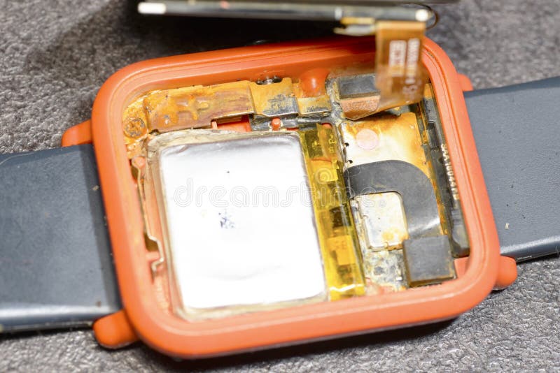 Water Damaged Electronic Clock 2020 Stock Image - Image of retro, flow ...