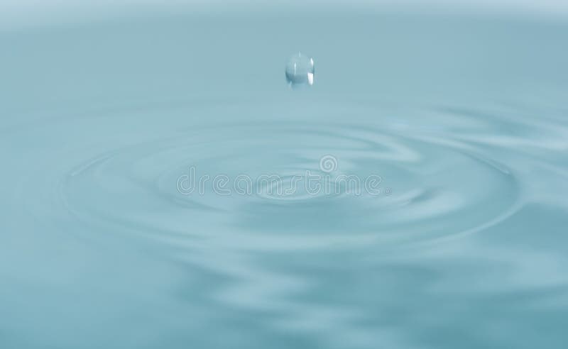 Water Drop Falling into Water Stock Image - Image of ripple, cold: 39933089