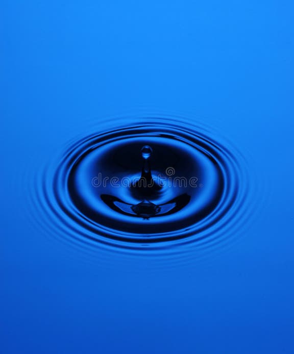 Water Drop and Ripple Effect Stock Photo - Image of wave, peaceful: 4283744