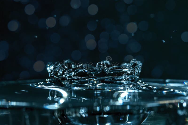 Water Drop Splash Crown, Close Up Shot of Water Splash Stock Image ...