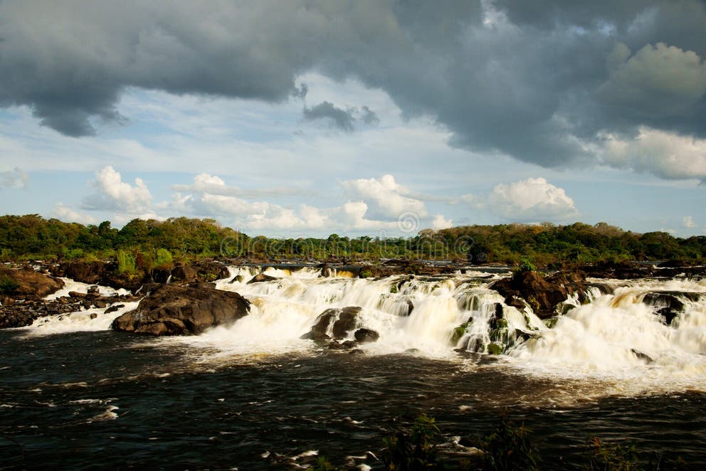 Water fall on Cachamay stock image. Image of clouds, cachamay - 72911087