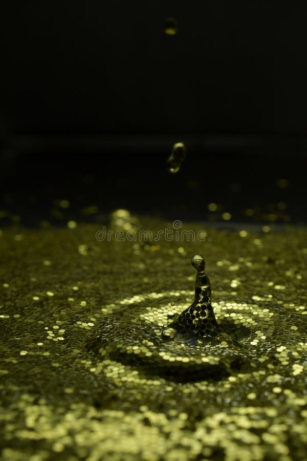 Water Falling Dripplets 022 Stock Photo - Image of darkness, sparkler ...