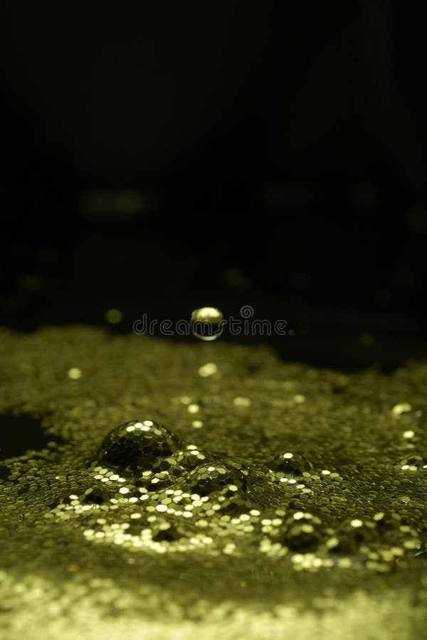Water Falling Dripplets 013 Stock Image - Image of reflection, ripples ...