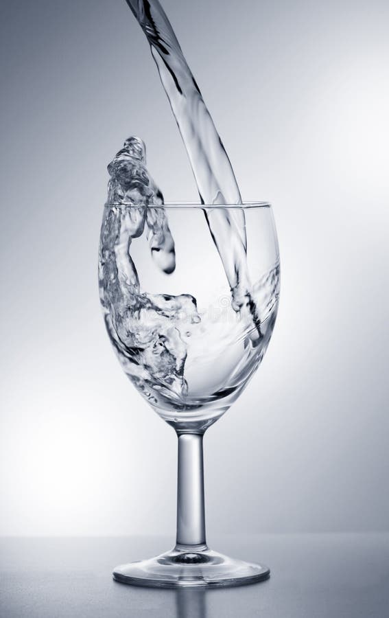 390+ Water falling glass Free Stock Photos - StockFreeImages