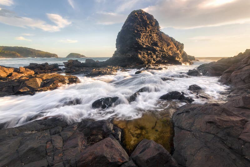 Water Flowing on the Rocks at the Beach Stock Image - Image of horizon ...