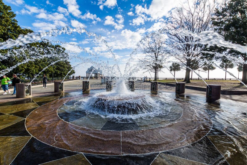 Water Front Park in Charleston South Carolina Editorial Stock Photo ...