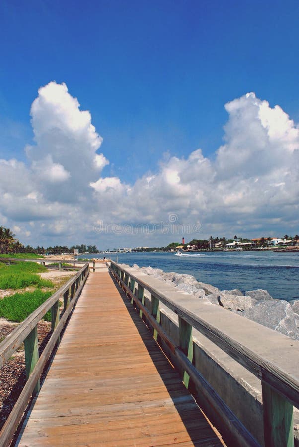 Water front walk way editorial image. Image of side, scenic - 93174010