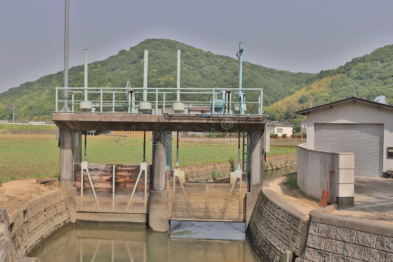 Irrigation Gate Stock Photos - Download 899 Royalty Free Photos