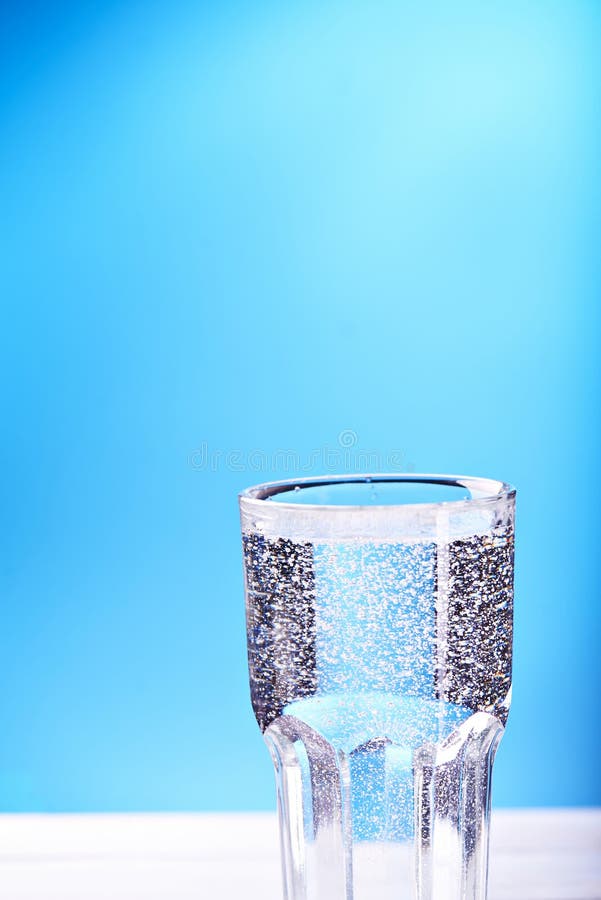 Water in Glass with Bubbles Stock Image - Image of cold, drink: 79045495