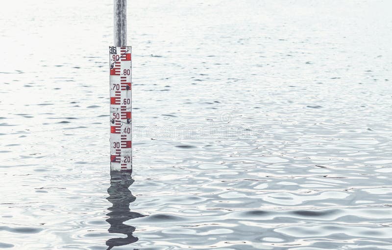 320 Flood Water Level Measurement Gauge Marker Stock Photos - Free ...