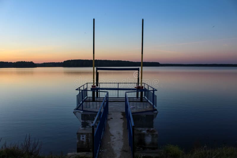 Water Lock Logo Icon Design Stock Vector - Illustration of logotype ...