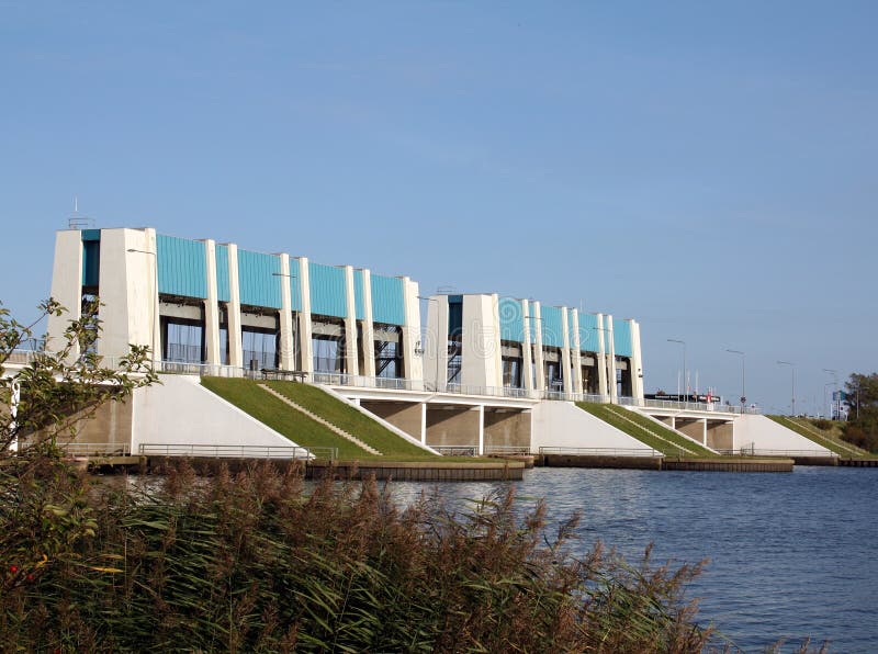 Water lock system editorial photo. Image of lauwersmeer - 45154286