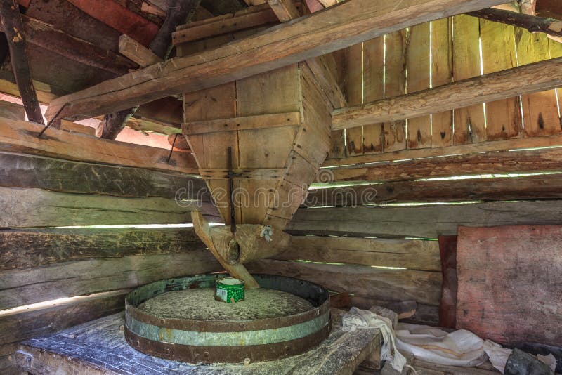Ancient Chinese Grinding Mill (1) Stock Photo - Image of grinder, stamp ...