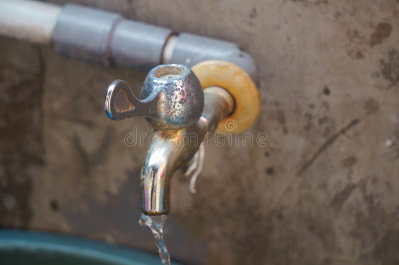 Water Old Rusty Iron Faucet Stock Image - Image of outdoor, flow: 293520049