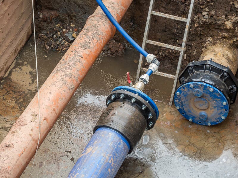 Water Pipe Civil Engineering Water Pipe Break Stock Image - Image of ...