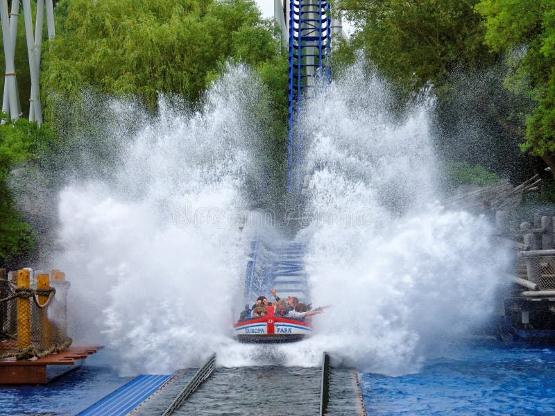 Water Ride Splash and Spray Zone Summer Season Family Fun Editorial ...
