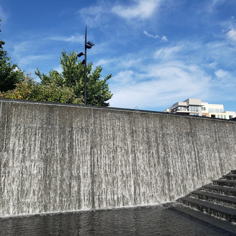 Water Sculpture Art, Bridge Park, Dublin, Ohio Stock Image - Image of ...