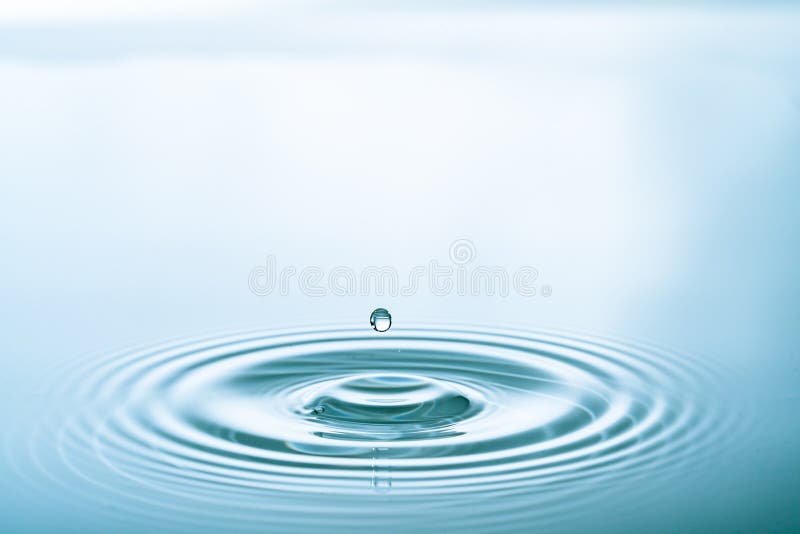 Water Splash of Falling Drop with Circular Waves Stock Photo - Image of ...