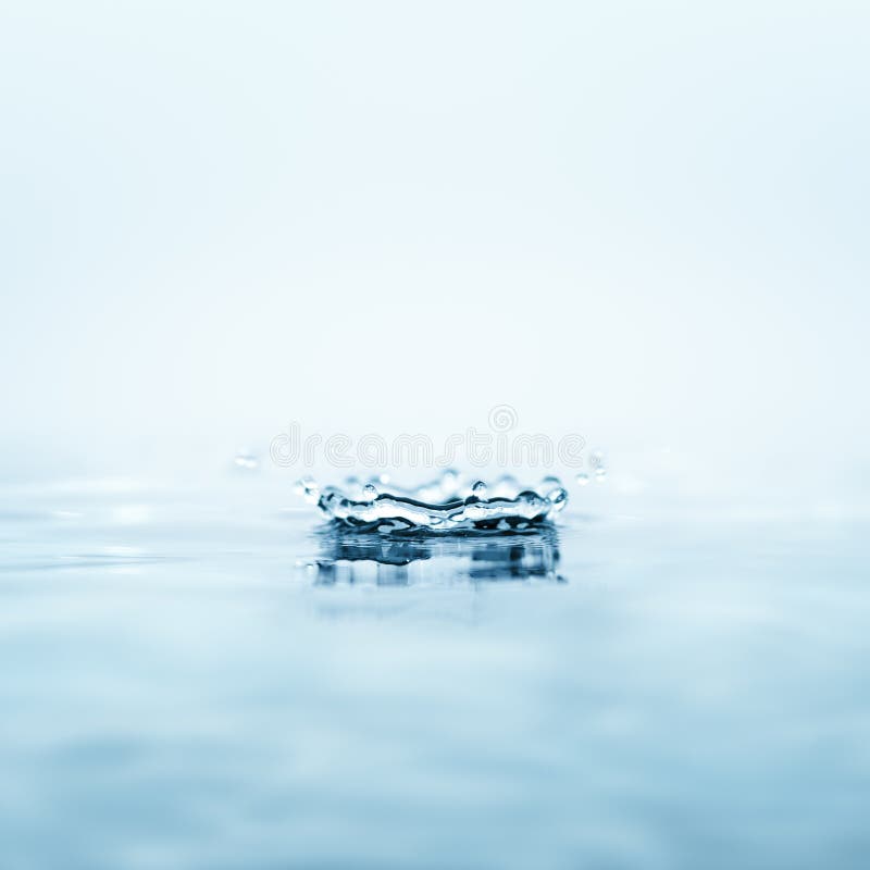 Stop Motion Droplet Water Surface Creating Wave Pattern Photos - Free ... Stop Motion Droplet Water Surface Creating Wave Pattern Photos - Free ...
