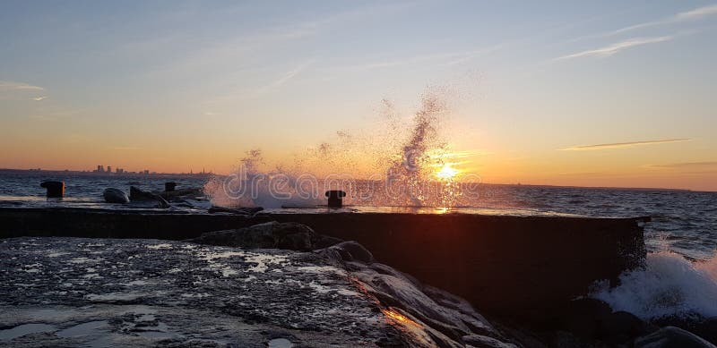 Water splash on sunset stock image. Image of water, splash - 151937845