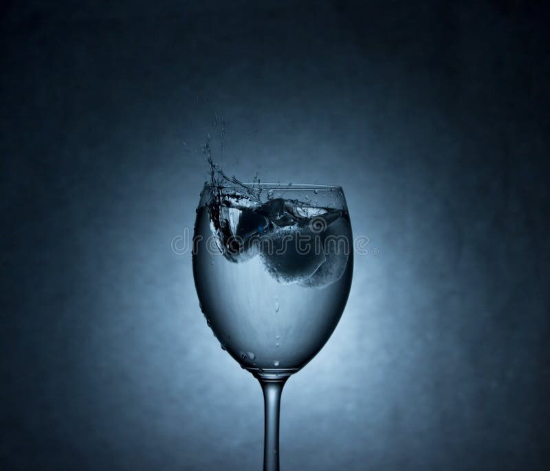 314 Water Splash Vine Glass Stock Photos - Free & Royalty-Free Stock ...