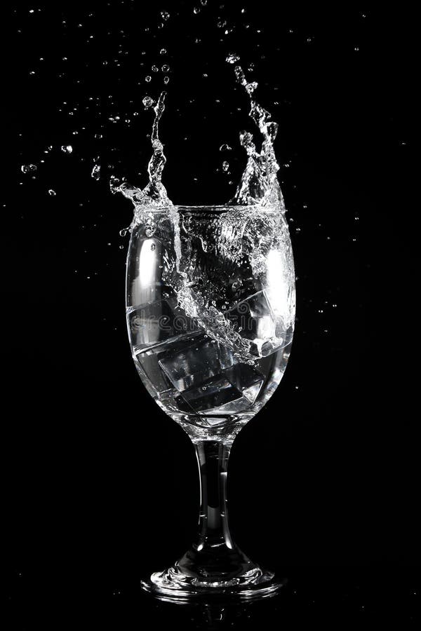 Water Splashing Out of the Glass Stock Image - Image of bubble, drink ...