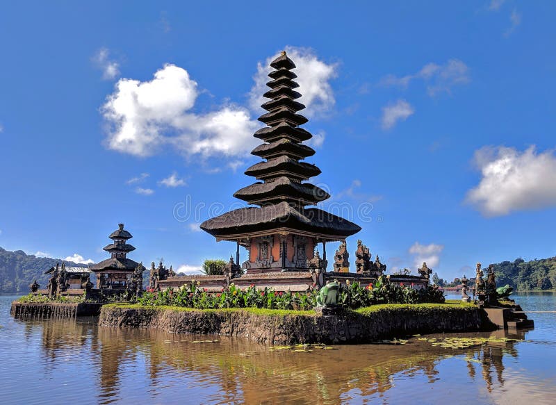 Water Temple stock photo. Image of hindu, travel, bali - 122499198