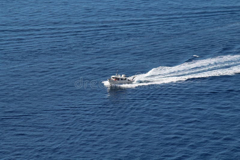 Water Transportation, Waterway, Sea, Wave Picture. Image: 112842410