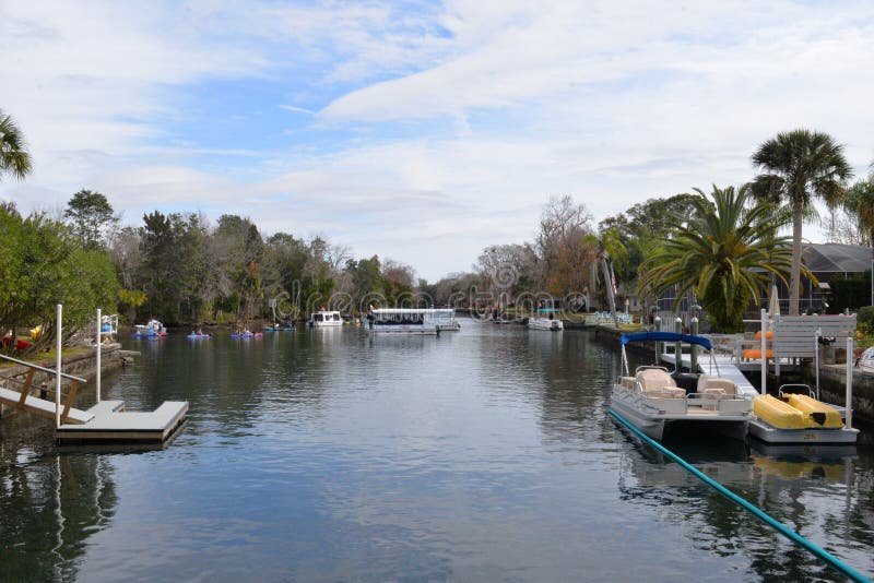 Water Vessels on Crystal River, Florida Editorial Image - Image of ...