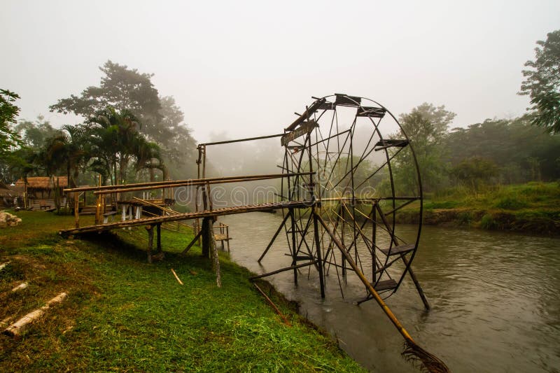 Water wheel stock photo. Image of wheel, landscape, venusta - 271574690
