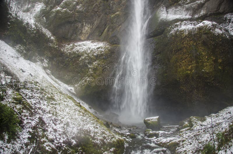 Frozen wateralls stock image. Image of united, waterfalls - 12671927