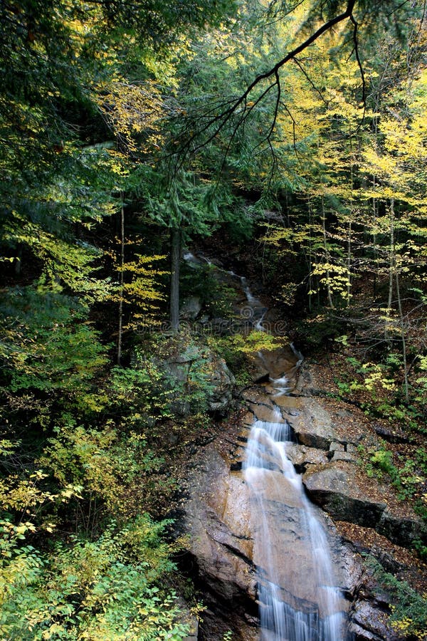 Chesterfield Gorge New Hampshire Stock Image - Image of autumn, flow ...